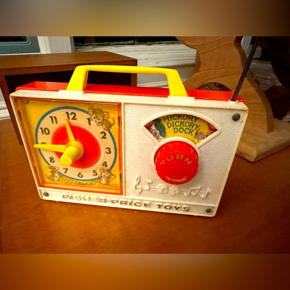 Fisher-Price | Toys | Vintage Fisher Price 96s Music Box Clock Radio ...